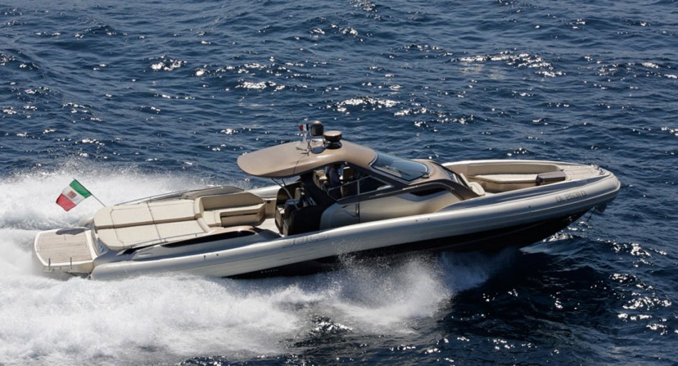 Il gommone più grande del Salone Genova: 5 cose da sapere - Icon