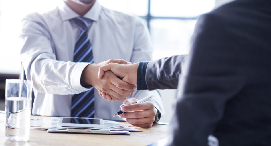 Come vestirsi a un colloquio di lavoro - Iconmagazine