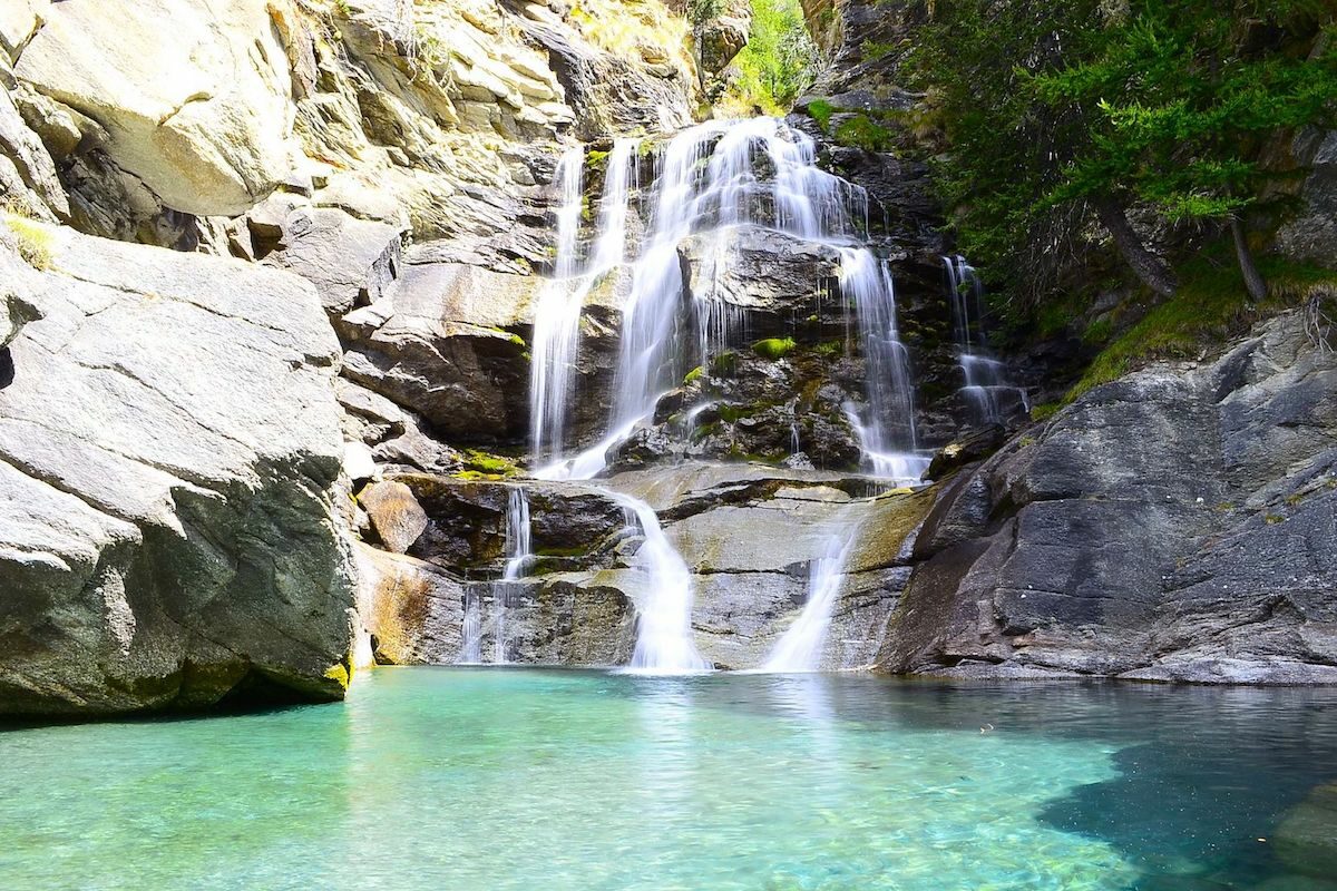Voglia di fresco! Le più belle cascate in Italia - Iconmagazine