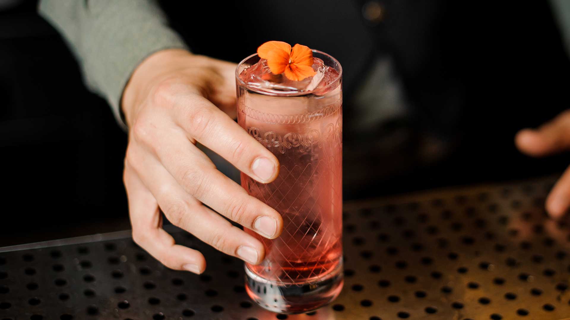 5 cocktail highball da ordinare a primavera | ICON Magazine