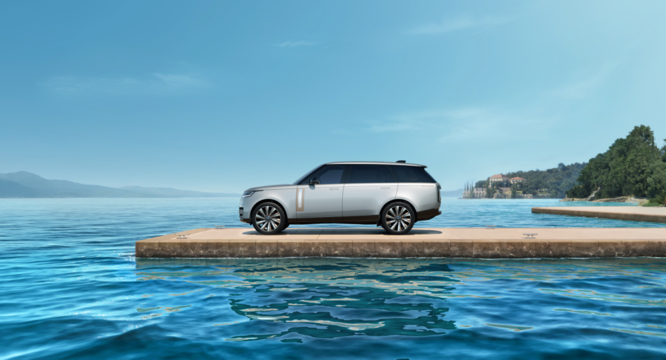 Range Rover a Porto Cervo: l’estate del Modern Luxury
